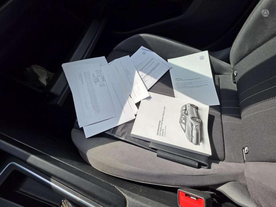 Grey Volkswagen Golf Alltrack 2022 in Vilnius, with an engine capacity of 2.00 L and mileage of 73 thousand km for 19500 €, photo 11 on AUTOMOTO.COM.LV