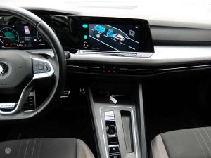 Grey Volkswagen Golf Alltrack 2022 in Utena, with an engine capacity of 2.00 L and mileage of 213 thousand km for 16300 €, photo 11 on AUTOMOTO.COM.LV