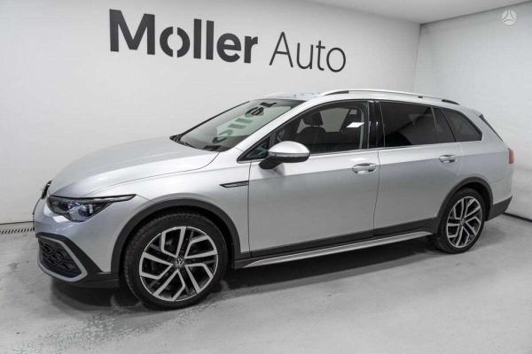 Grey Volkswagen Golf Alltrack 2023 in Vilnius, with an engine capacity of 2.00 L and mileage of 160 thousand km for 21900 €, photo 2 on AUTOMOTO.COM.LV