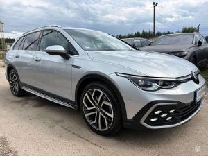 Grey Volkswagen Golf Alltrack 2023 in Vilnius, with an engine capacity of 2.00 L and mileage of 185 thousand km for 17900 €, photo 5 on AUTOMOTO.COM.LV