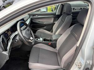 Grey Volkswagen Golf Alltrack 2023 in Vilnius, with an engine capacity of 2.00 L and mileage of 185 thousand km for 17900 €, photo 25 on AUTOMOTO.COM.LV
