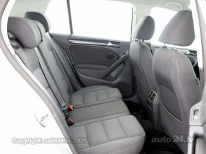 Beige Volkswagen Golf 2010 in Tallinn, with an engine capacity of 1.20 L and mileage of 186 thousand km for 2799 €, photo 8 on AUTOMOTO.COM.LV