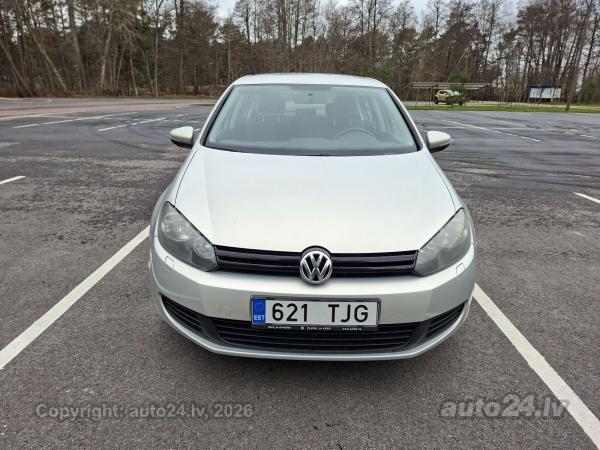 Smilšu krāsa Volkswagen Golf 2011 Tallina, ar dzinēja tilpumu 1.20 L un nobraukumu 234 tūkst. km par 4000 €, foto 2 vietnē AUTOMOTO.COM.LV