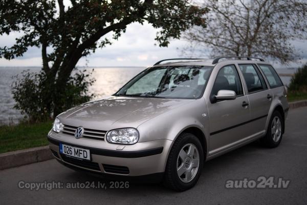 Smilšu krāsa Volkswagen Golf 2005 Tallina, ar dzinēja tilpumu 1.60 L un nobraukumu 50 tūkst. km par 4900 €, foto 1 vietnē AUTOMOTO.COM.LV