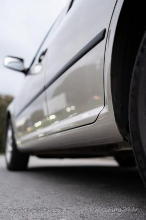 Smilšu krāsa Volkswagen Golf 2005 Tallina, ar dzinēja tilpumu 1.60 L un nobraukumu 50 tūkst. km par 4900 €, foto 13 vietnē AUTOMOTO.COM.LV