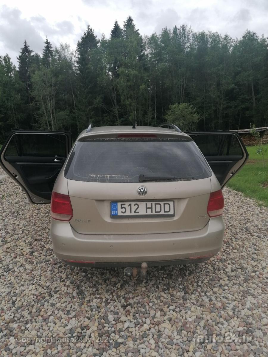 Smilšu krāsa Volkswagen Golf 2009 Veru, ar dzinēja tilpumu 1.90 L un nobraukumu 0 tūkst. km par 1800 €, foto 4 vietnē AUTOMOTO.COM.LV