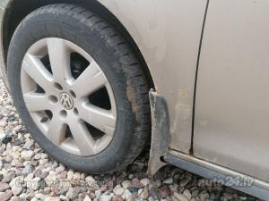 Smilšu krāsa Volkswagen Golf 2009 Veru, ar dzinēja tilpumu 1.90 L un nobraukumu 0 tūkst. km par 1800 €, foto 12 vietnē AUTOMOTO.COM.LV