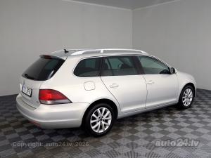 Beige Volkswagen Golf 2011 in Tallinn, with an engine capacity of 1.40 L and mileage of 179 thousand km for 2499 €, photo 4 on AUTOMOTO.COM.LV