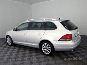 Beige Volkswagen Golf 2011 in Tallinn, with an engine capacity of 1.40 L and mileage of 179 thousand km for 2499 €, photo 5 on AUTOMOTO.COM.LV