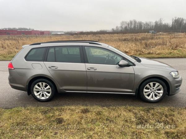 Smilšu krāsa Volkswagen Golf 2014 Tartu, ar dzinēja tilpumu 1.40 L un nobraukumu 425 tūkst. km par 3720 €, foto 4 vietnē AUTOMOTO.COM.LV