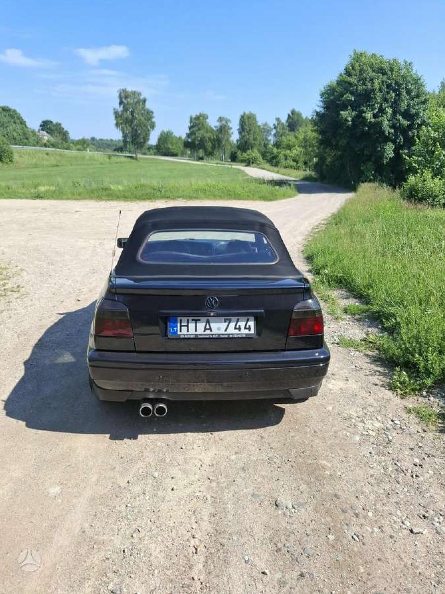 Black Volkswagen Golf 1996 in Kretinga, with an engine capacity of 1.90 L and mileage of 271 thousand km for 3200 €, photo 6 on AUTOMOTO.COM.LV
