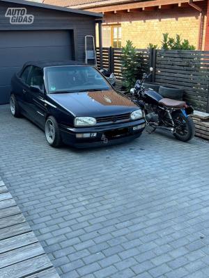 Melns Volkswagen Golf 1997 Viļņa, ar dzinēja tilpumu 1.80 L un nobraukumu 205 tūkst. km par 1800 €, foto  vietnē AUTOMOTO.COM.LV