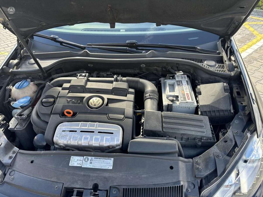Melns Volkswagen Golf 2011 Viļņa, ar dzinēja tilpumu 1.40 L un nobraukumu 170 tūkst. km par 5450 €, foto 18 vietnē AUTOMOTO.COM.LV