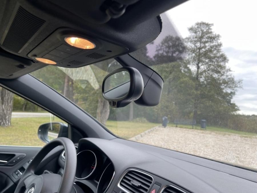 Black Volkswagen Golf 2012 in Riga, with an engine capacity of 1.60 L and mileage of 173 thousand km for 5750 €, photo 9 on AUTOMOTO.COM.LV