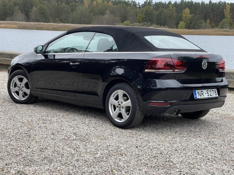 Black Volkswagen Golf 2012 in Riga, with an engine capacity of 1.60 L and mileage of 173 thousand km for 5750 €, photo 26 on AUTOMOTO.COM.LV