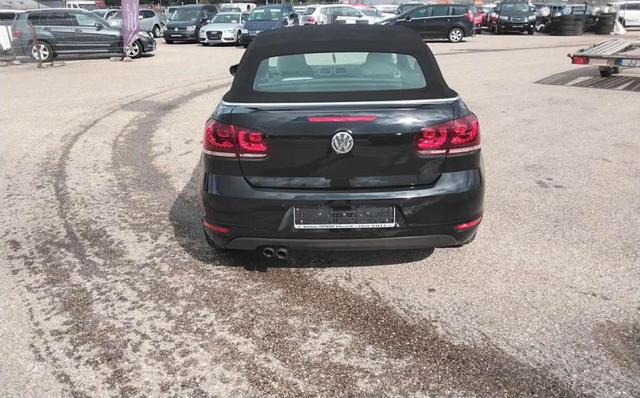 Black Volkswagen Golf 2012 in Marijampole, with an engine capacity of 1.39 L and mileage of 199 thousand km for 4999 €, photo 6 on AUTOMOTO.COM.LV