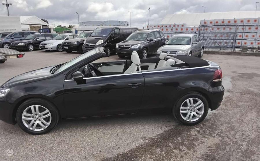 Black Volkswagen Golf 2012 in Marijampole, with an engine capacity of 1.39 L and mileage of 199 thousand km for 4999 €, photo 11 on AUTOMOTO.COM.LV