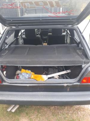 Black Volkswagen Golf 1991 in Riga, with an engine capacity of 1.80 L and mileage of 228 thousand km for 2200 €, photo 13 on AUTOMOTO.COM.LV