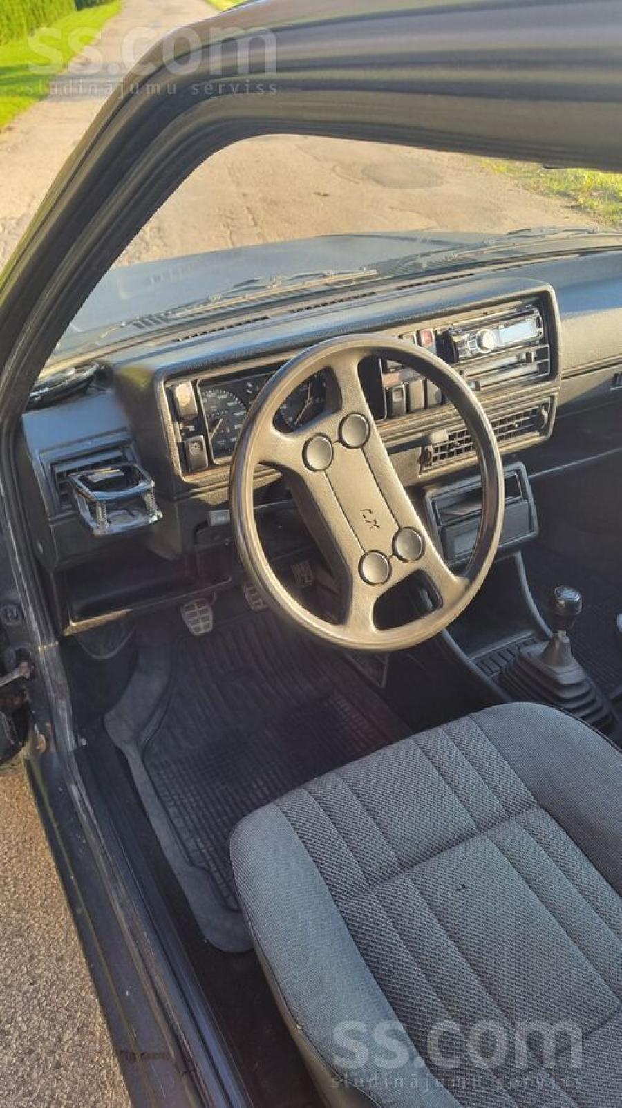 Melns Volkswagen Golf 1991 Bauska, ar dzinēja tilpumu 1.90 L un nobraukumu 273 tūkst. km par 1350 €, foto 7 vietnē AUTOMOTO.COM.LV