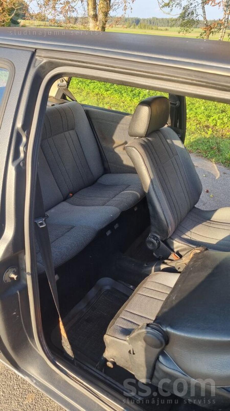 Melns Volkswagen Golf 1991 Bauska, ar dzinēja tilpumu 1.90 L un nobraukumu 273 tūkst. km par 1350 €, foto 9 vietnē AUTOMOTO.COM.LV