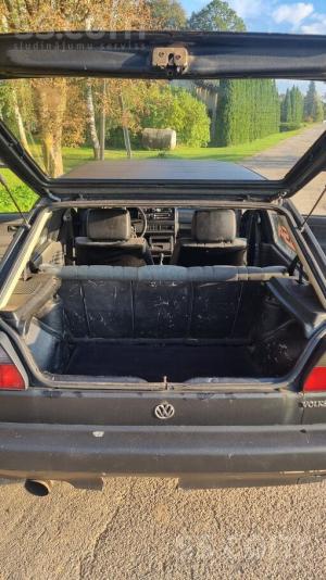 Melns Volkswagen Golf 1991 Bauska, ar dzinēja tilpumu 1.90 L un nobraukumu 273 tūkst. km par 1350 €, foto 10 vietnē AUTOMOTO.COM.LV