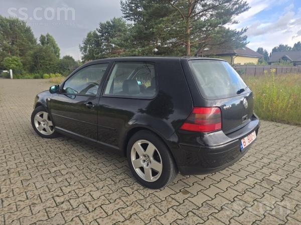 Black Volkswagen Golf 1999 in Riga, with an engine capacity of 1.80 L and mileage of 252 thousand km for 1890 €, photo 4 on AUTOMOTO.COM.LV