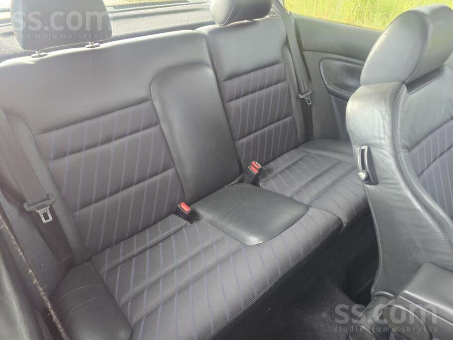 Melns Volkswagen Golf 1999 Rīga, ar dzinēja tilpumu 1.80 L un nobraukumu 252 tūkst. km par 1890 €, foto 10 vietnē AUTOMOTO.COM.LV