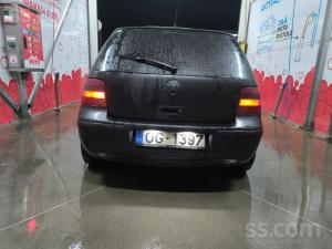 Melns Volkswagen Golf 1999 Rīga, ar dzinēja tilpumu 1.90 L un nobraukumu 423 tūkst. km par 1200 €, foto 6 vietnē AUTOMOTO.COM.LV