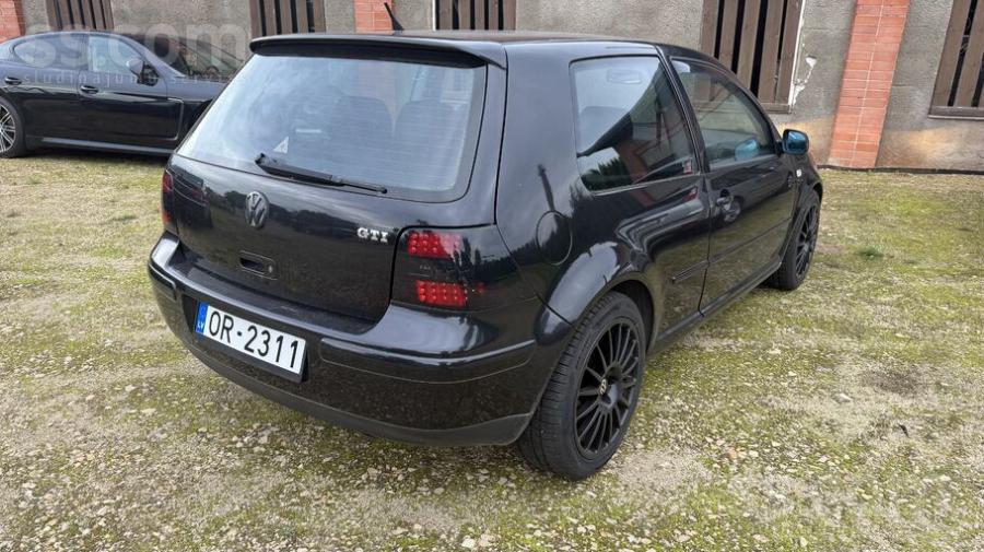 Black Volkswagen Golf 1999 in Limbazi, with an engine capacity of 1.80 L and mileage of 300 thousand km for 3300 €, photo 5 on AUTOMOTO.COM.LV
