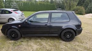 Black Volkswagen Golf 1999 in Limbazi, with an engine capacity of 1.80 L and mileage of 300 thousand km for 3300 €, photo 8 on AUTOMOTO.COM.LV