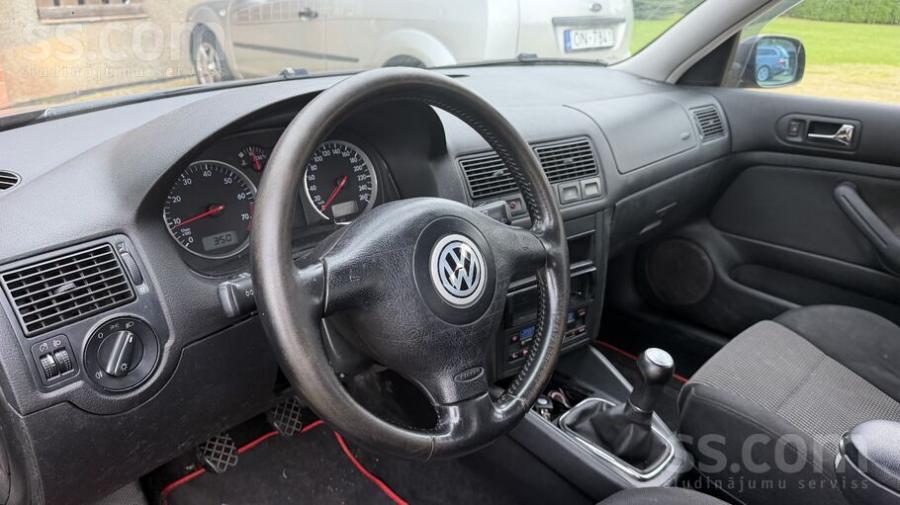 Black Volkswagen Golf 1999 in Limbazi, with an engine capacity of 1.80 L and mileage of 300 thousand km for 3300 €, photo 11 on AUTOMOTO.COM.LV