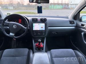 Черный Фольксваген Гольф 2004 в Рига, объемом двигателя 1.90 л и пробегом 358 тыс. км за 2700 €, фото 11 на AUTOMOTO.COM.LV