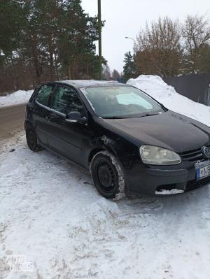 Melns Volkswagen Golf 2005 Klaipėda, ar dzinēja tilpumu 1.90 L un nobraukumu 320 tūkst. km par 550 €, foto  vietnē AUTOMOTO.COM.LV