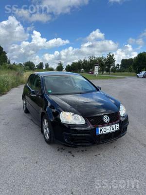 Black Volkswagen Golf 2005 in Aizkraukle, with an engine capacity of 1.90 L and mileage of 272 thousand km for 2000 €, photo  on AUTOMOTO.COM.LV