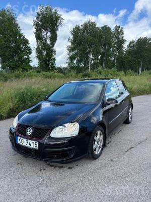 Black Volkswagen Golf 2005 in Aizkraukle, with an engine capacity of 1.90 L and mileage of 272 thousand km for 2000 €, photo 3 on AUTOMOTO.COM.LV