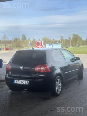 Melns Volkswagen Golf 2006 Kuldīga, ar dzinēja tilpumu 1.90 L un nobraukumu 0 tūkst. km par 1450 €, foto 2 vietnē AUTOMOTO.COM.LV