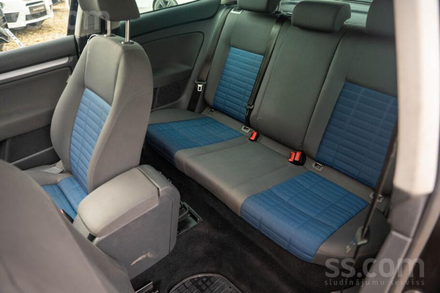 Melns Volkswagen Golf 2007 Rīga, ar dzinēja tilpumu 1.90 L un nobraukumu 386 tūkst. km par 2350 €, foto 19 vietnē AUTOMOTO.COM.LV