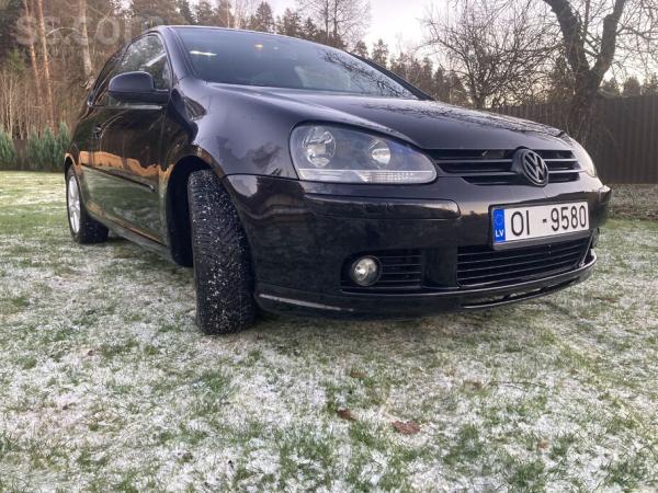 Melns Volkswagen Golf 2009 Rēzekne, ar dzinēja tilpumu 1.90 L un nobraukumu 347 tūkst. km par 3250 €, foto 1 vietnē AUTOMOTO.COM.LV