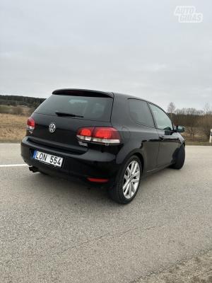 Melns Volkswagen Golf 2009 Viļņa, ar dzinēja tilpumu 1.40 L un nobraukumu 284 tūkst. km par 4500 €, foto 5 vietnē AUTOMOTO.COM.LV