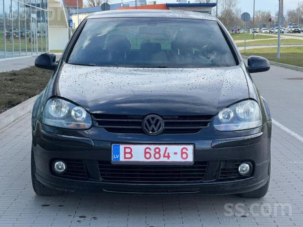Black Volkswagen Golf 2009 in Rezekne, with an engine capacity of 1.90 L and mileage of 363 thousand km for 3500 €, photo 1 on AUTOMOTO.COM.LV