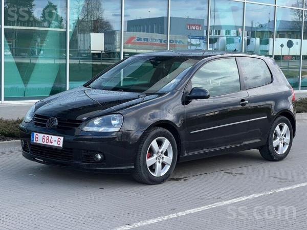 Black Volkswagen Golf 2009 in Rezekne, with an engine capacity of 1.90 L and mileage of 363 thousand km for 3500 €, photo 2 on AUTOMOTO.COM.LV