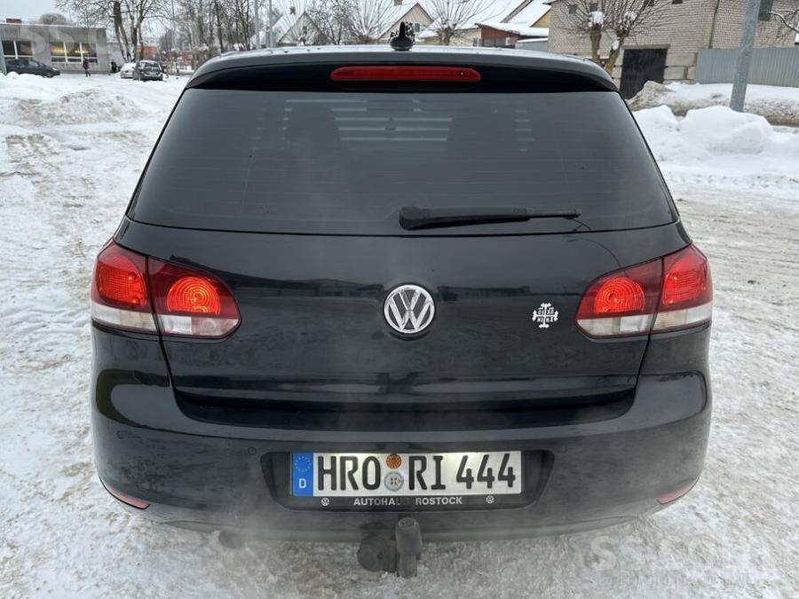 Black Volkswagen Golf 2011 in Daugavpils, with an engine capacity of 1.60 L and mileage of 293 thousand km for 2850 €, photo 7 on AUTOMOTO.COM.LV