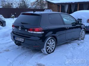 Black Volkswagen Golf 2011 in Daugavpils, with an engine capacity of 1.60 L and mileage of 293 thousand km for 2850 €, photo 25 on AUTOMOTO.COM.LV