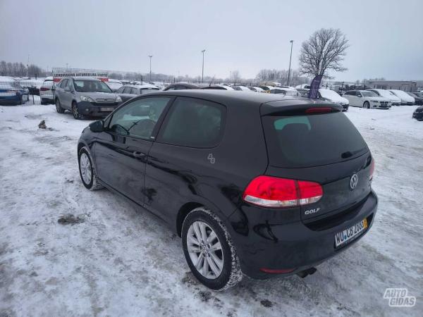 Black Volkswagen Golf 2011 in Marijampole, with an engine capacity of 1.40 L and mileage of 120 thousand km for 3900 €, photo 4 on AUTOMOTO.COM.LV