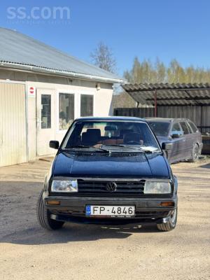 Melns Volkswagen Golf 1985 Balvi, ar dzinēja tilpumu 1.60 L un nobraukumu 441 tūkst. km par 1900 €, foto 4 vietnē AUTOMOTO.COM.LV
