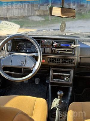 Melns Volkswagen Golf 1985 Balvi, ar dzinēja tilpumu 1.60 L un nobraukumu 441 tūkst. km par 1900 €, foto 10 vietnē AUTOMOTO.COM.LV