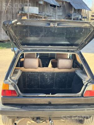 Melns Volkswagen Golf 1985 Balvi, ar dzinēja tilpumu 1.60 L un nobraukumu 441 tūkst. km par 1900 €, foto 12 vietnē AUTOMOTO.COM.LV