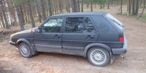 Черный Фольксваген Гольф 1990 в Йыхви, объемом двигателя 1.80 л и пробегом 227 тыс. км за 2500 €, фото 12 на AUTOMOTO.COM.LV