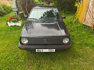 Melns Volkswagen Golf 1990 Tallina, ar dzinēja tilpumu 1.60 L un nobraukumu 340 tūkst. km par 1000 €, foto  vietnē AUTOMOTO.COM.LV