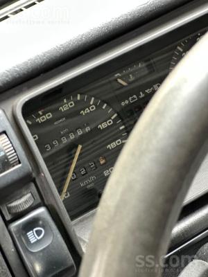 Black Volkswagen Golf 1991 in Cesis, with an engine capacity of 1.60 L and mileage of 400 thousand km for 3490 €, photo 22 on AUTOMOTO.COM.LV